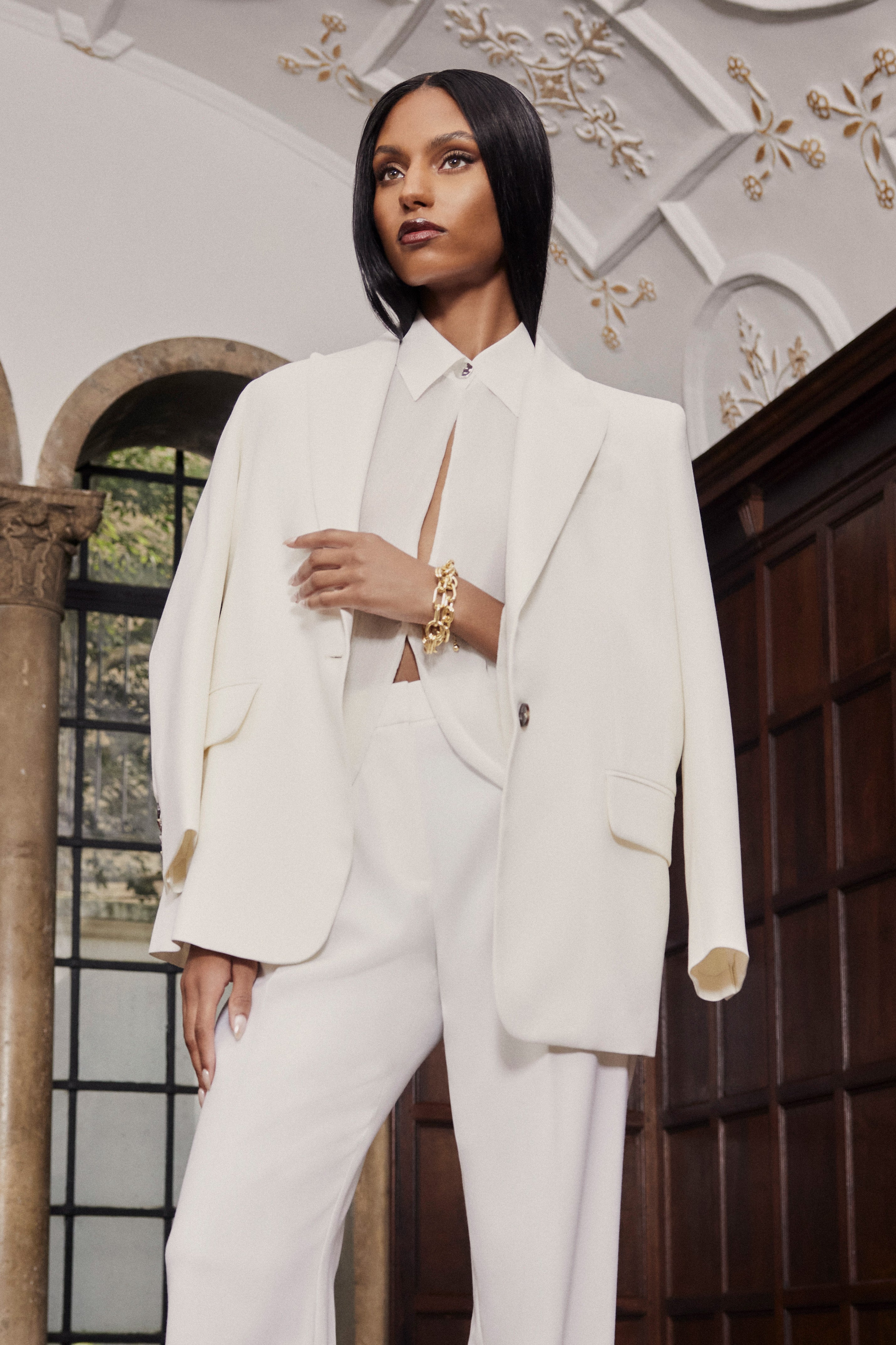 Women’s Dresses, Gowns and Designer Clothing | BCBG – BCBGMAXAZRIA